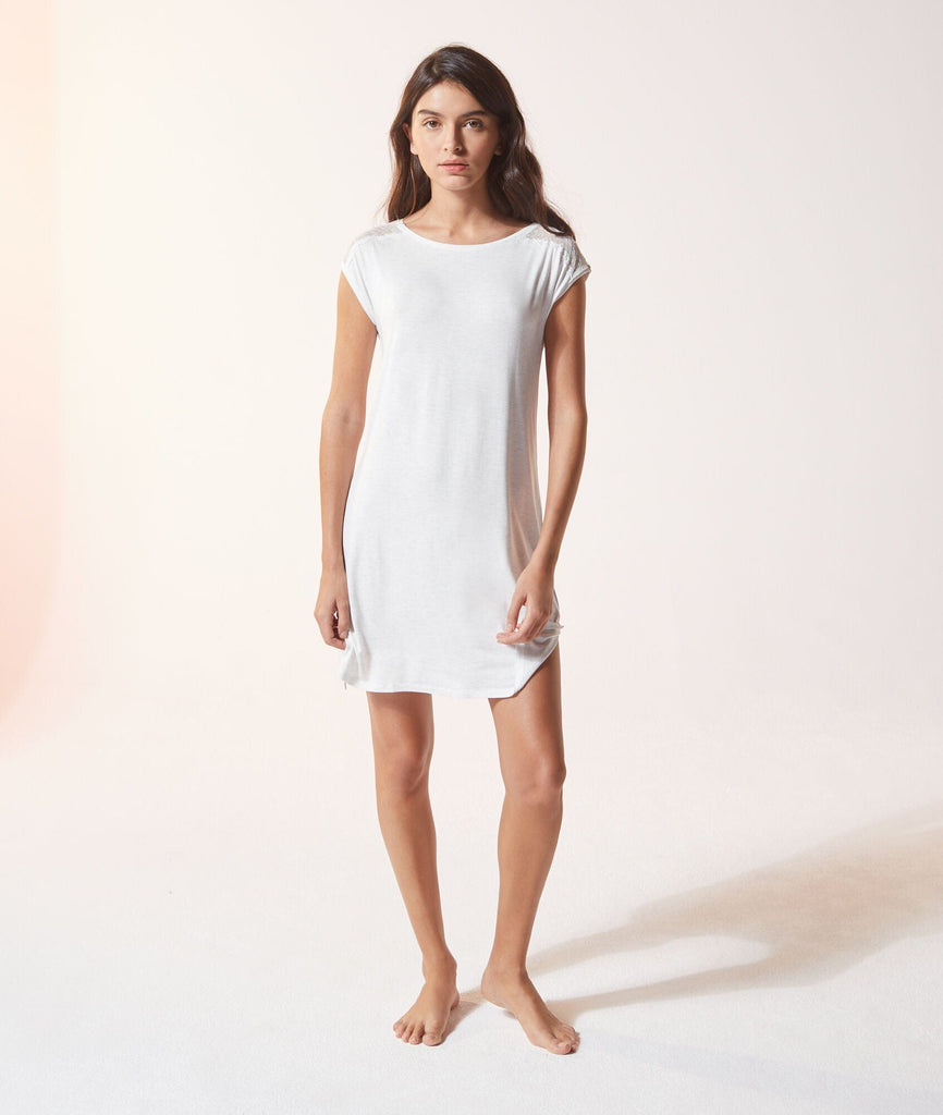 ملابس النوم النسائية | فساتين نوم - بيجامات - أرواب نوم | فاشن