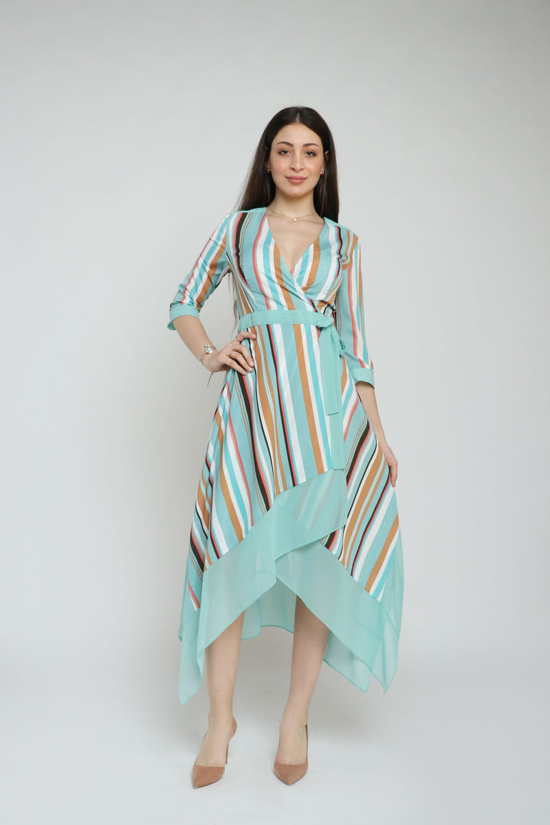 Short Medi dress wrapped on the waist - ask now! | fashion